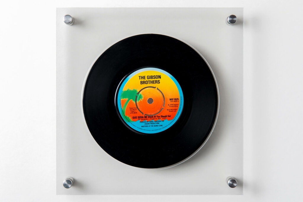 Floating Acrylic Vinyl Album Record Display Frame - Get Acrylic Photo ...